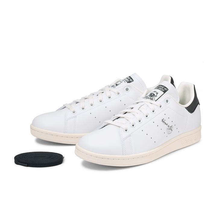 adidas DISNEY × STAN SMITH "KERMIT" GX9513 （フットウェアホワイト/フットウェアホワイト/オフ ...