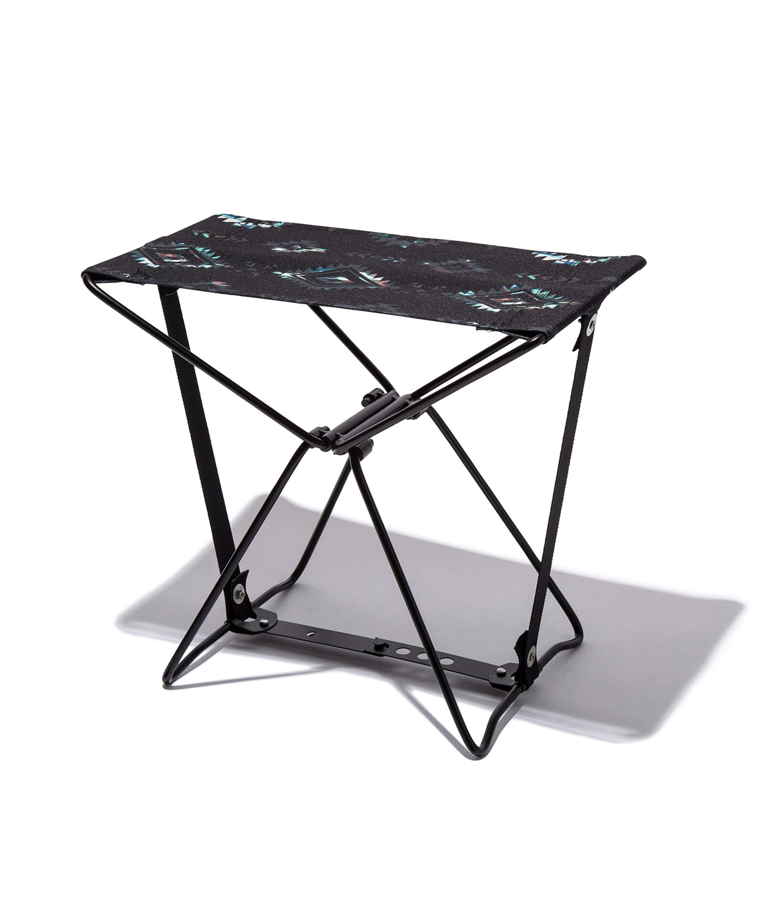 KiU キウ 600D フォールディングスツール K228-184（キリム） アウトドアチェア - 最安値・価格比較 - Yahoo!ショッピング｜口コミ・評判からも探せる