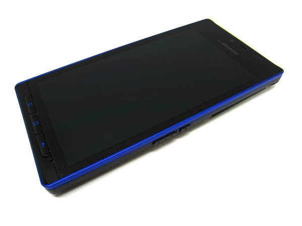 SHARP AQUOS PHONE SH-06D 4.5インチ メモリー1GB ストレージ8GB Blue Black ドコモ AQUOS ...