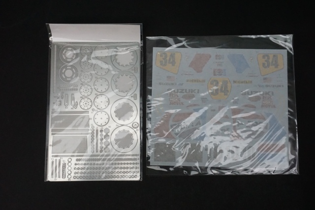 STUDIO27 スズキ RGV-γ 日本GP1988（T社 RGV-Γ XR89対応） （1/12スケール ST27-TK1240 ...