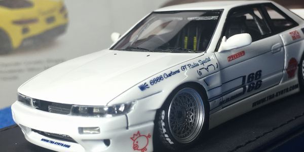ignition model Rocket Bunny S13 V1 White （1/43スケール レジン IG1178） おもちゃの ...