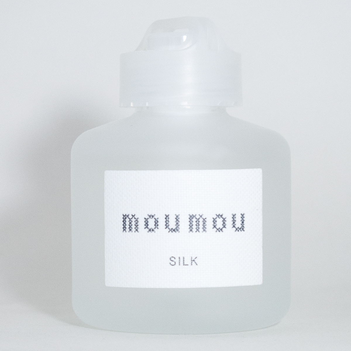 mou mou mou mou リキッドエアフレッシュナー シルクの香り 80ml 自動車用 消臭、芳香剤 - 最安値・価格比較 ...