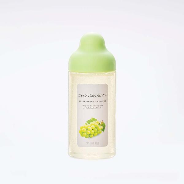 シャインマスカットの持つ上品な香りと爽やかな酸味が際立つ、幅広い世代に愛される商品です。豊かな味わいとフレッシュな香りが、口いっぱいに広がり、心地よいひとときをお届けします。■シャインマスカット＆ハニー ：500ｇ■原材料名：精製はちみつ(...
