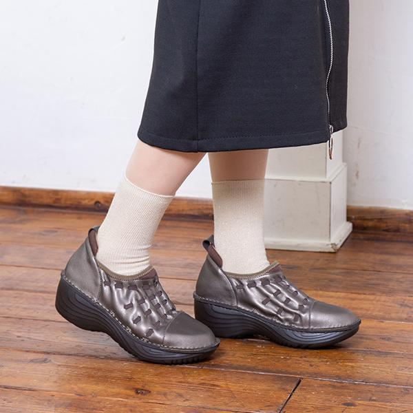 型番：218-617Aブランド：ミライアルキ商品名：オトナギャザーデザイン厚底シューズカラー：ワイン/ブロンズ/カーキ/ダークカーキ/ブラック