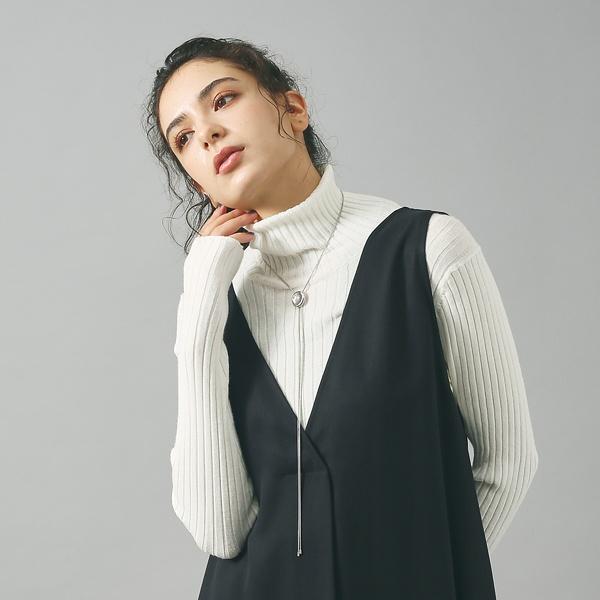 型番：04460078914ブランド：アバハウス商品名：【Leonor】メタルプレート カラーストーン ループタイカラー：ホワイト/ブラック/ブルー系その他1/シルバー