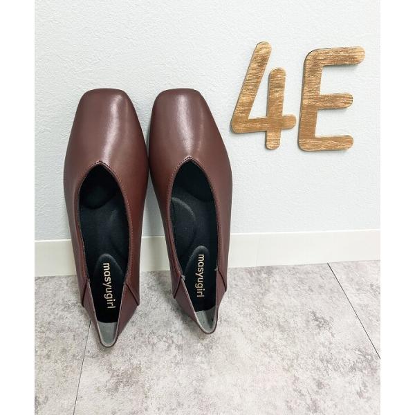 型番：mg1024-4Eブランド：マシュガール商品名：【4E幅広・大きいサイズ】スクエアトゥVカットフラットパンプスカラー：アイボリー(IV)