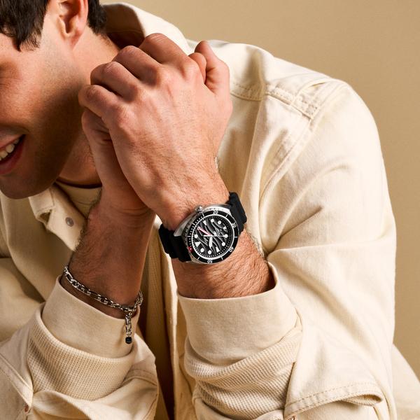 型番：FS6062ブランド：フォッシル商品名：フォッシル 腕時計 メンズ アナログ シリコン FS6062カラー：ブラック