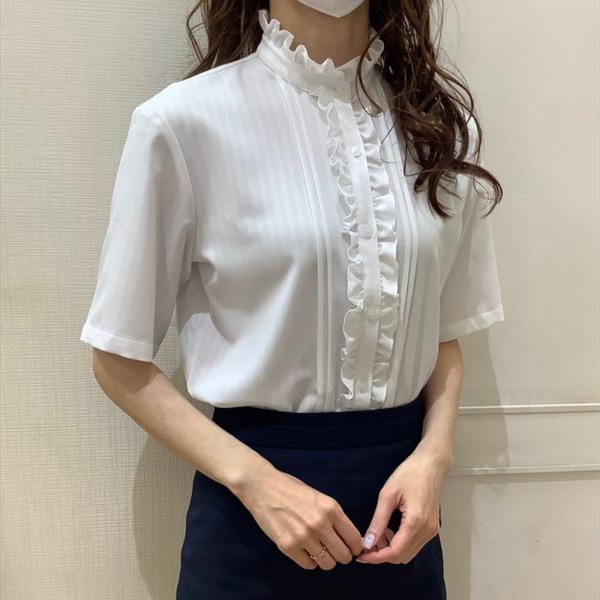 型番：BL02I105DB30S20ブランド：ブリックハウス商品名：【デザイン】 COFREX 前立ミニフリル 五分袖 レディースシャツカラー：ホワイト