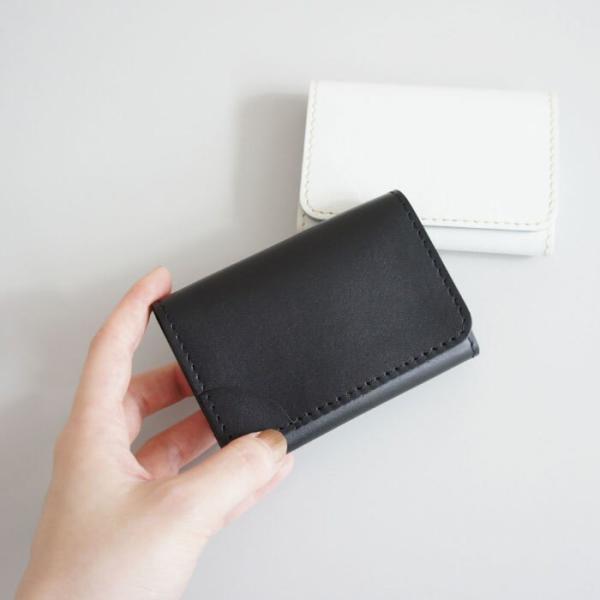 型番：T2651ブランド：タイドウェイ商品名：Ag+LEATHER BLACK＆WHITE 抗菌CADE CASEカラー：ブラック/ホワイト