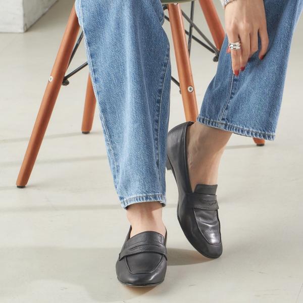 型番：315000156ブランド：シップス商品名：PASCUCCI:SOFT LOAFFERカラー：オフホワイト/ブラック