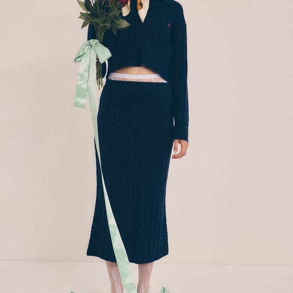 型番：BVC75030ブランド：ビス商品名：【DILIGENCE PARLOUR】VIS別注モデルローズ刺繍ポロケーブルニットスカート【セットアカラー：ベージュサブ/コンメイン