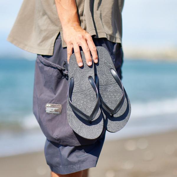 型番：TLSB25ブランド：ツールス商品名：TLS BEACH SANDAL TAPA｜ビーチサンダルカラー：BLACK/BROWN