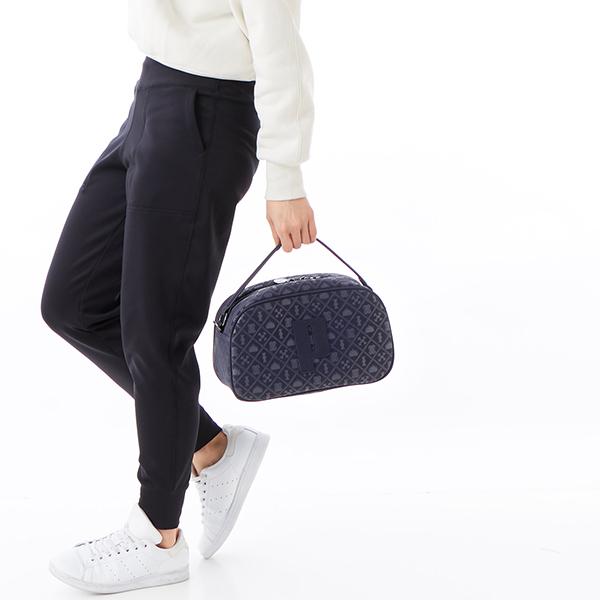 型番：091308ブランド：プーマ商品名：PUMA/プーマ/PUMA SENSE ROAD TO UNITY スモール グリップ バッグカラー：01NEW　NAVY-GRAP