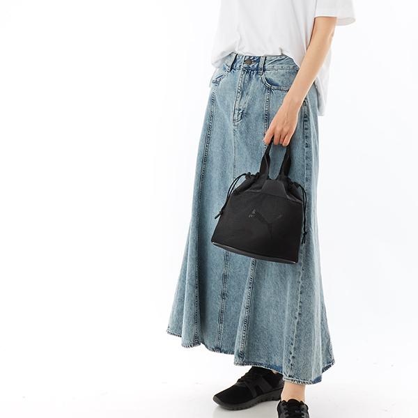 型番：091859ブランド：プーマ商品名：PUMA/プーマ/サマー スモール バケット バッグカラー：01PUMA　BLACK/02PISTACHIO　GRE