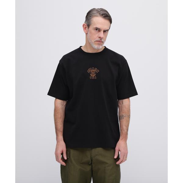 型番：7835134049ブランド：アヴィレックス商品名：《WEB＆DEPOT限定》ONE POINT EMB T-SHIRT”VARSITY LOGO” ／カラー：ブラック/ホワイト/ピンク/ダークグリーン