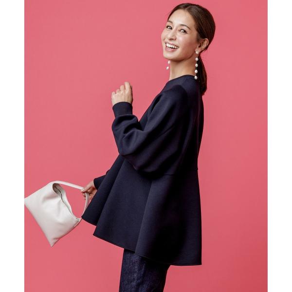 型番：KKUMGM0251ブランド：アンフィーロ商品名：BEAUTY FORM JERSEY ペプラム トップスカラー：ネイビー/ホワイト/グレージュ