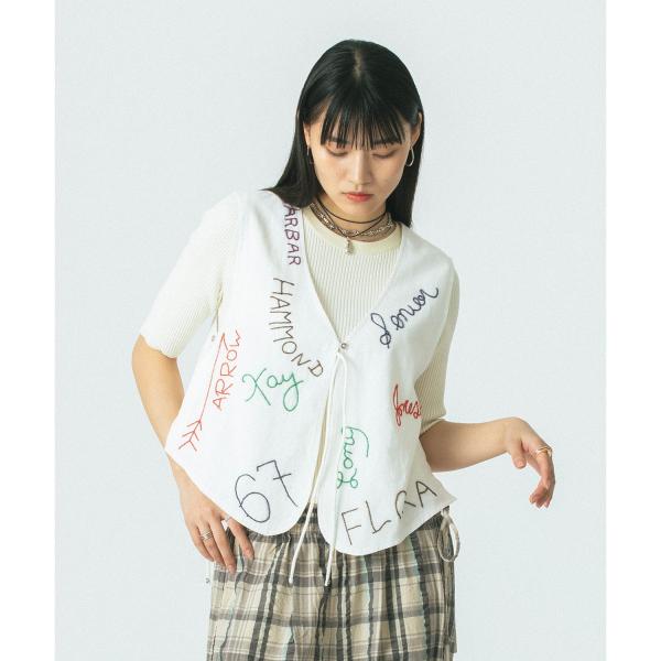 型番：202251021003ブランド：ローズバッド商品名：BEADS EMBROIDERY VESTカラー：WHITE
