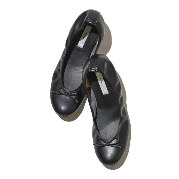 型番：vm19ss12SHブランド：ヴィリーナ商品名：折りたたみ/晴雨兼用ラウンドバレエシューズカラー：ブラック/ネイビー