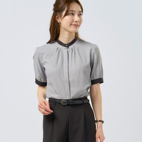 型番：BL02J101DB30S20ブランド：ブリックハウス商品名：【COFREX】  配色 スタンド ギャザーブラウス 五分袖 レディースデザインシャツカラー：ブラック