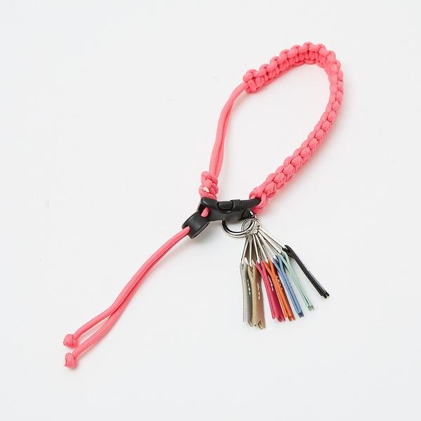 型番：04509853000ブランド：アバハウス商品名：【cheek/チーク】drink code C25004/ドリンクコード/ドリンカラー：ピンク/オレンジ/イエロー/グリーン/パープル