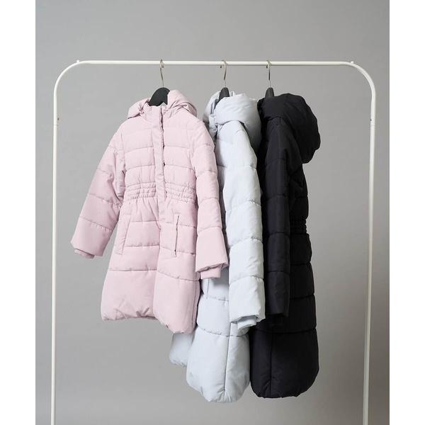 型番：KJUAD02079ブランド：アー・ヴェ・ヴェ商品名：[100-160]【フード取り外し可能/お家で洗える】フィット＆フレア中綿ロングコートカラー：ピンク/ライトブルー/ブラック