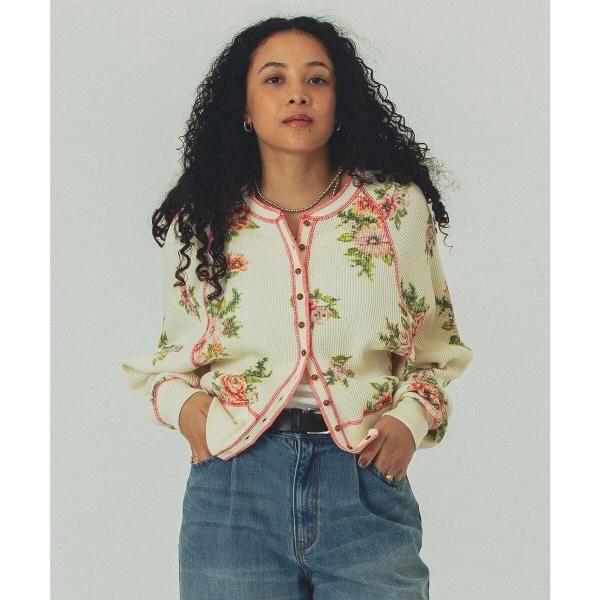 型番：205253013001ブランド：ローズバッド商品名：mag.byc/FLOWER PRINT WAFFLE CARDIGANカラー：GREY/OFF　WHITE