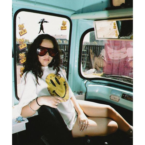 型番：7875234249ブランド：ロイヤルフラッシュ商品名：SAINT MICHAEL／セントマイケル／KLF_SS TEE  SMILE WHITEカラー：ホワイト