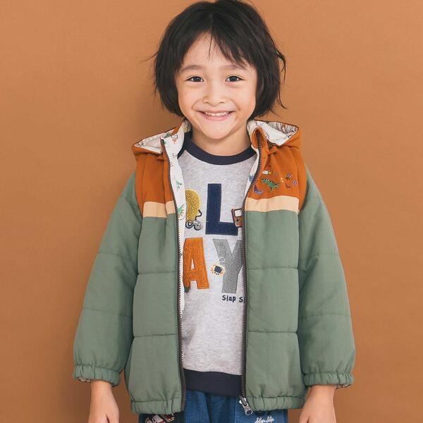 型番：1804-77030ブランド：スラップスリップ商品名：【お揃い】バイカラー恐竜ロケット総柄8WAYコート(80~130cm)カラー：ブルー×ネイビー（ネイビー系）/オレンジ×グリーン（グリーン系）