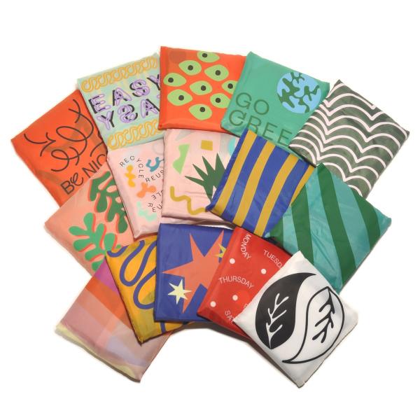 型番：FOLDABLE BAGブランド：パッパ セレクト商品名：WOOD’D ウッド FOLDABLE BAG 折畳みリユーザブル エコバッグ レジ袋型[約16L]カラー：Sunny　River/Green　Waves/Supernova/...