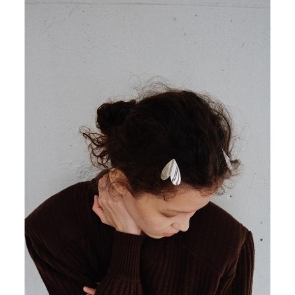 型番：R9904114ブランド：コードエー商品名：heyep｜heart motif hair clipsカラー：シルバー（００６）
