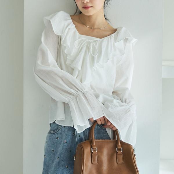 型番：261161129002ブランド：アルシーヴ商品名：ラッフルフリルブラウスカラー：OFF　WHITE/BLACK/BLUE