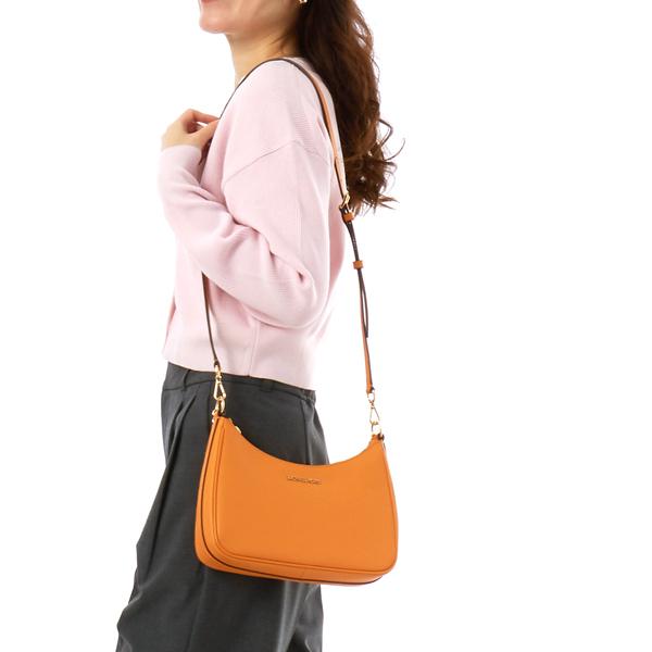型番：35R6GTVC2L3731ブランド：マイケル・コース商品名：JET SET TRAVEL LG POUCHETTE XBODY クロスボディカラー：ラディアントオレンジ