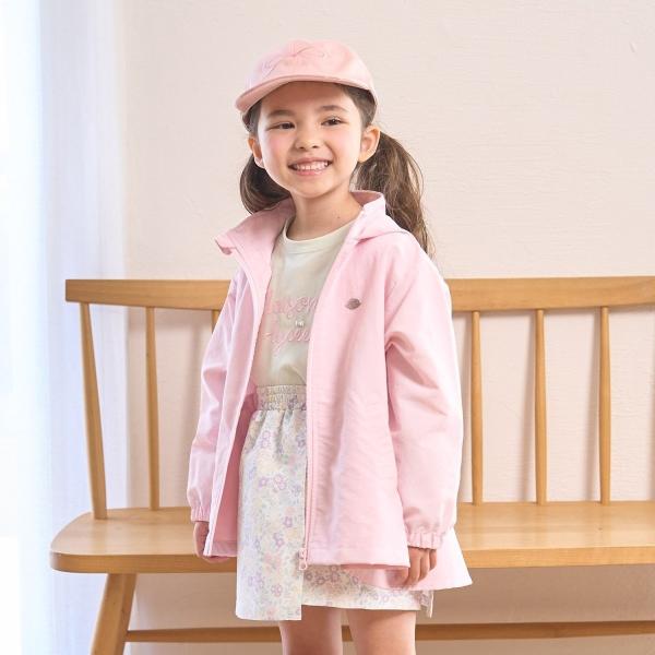 型番：3061300ブランド：リセマイン商品名：【スクール対応】【撥水・防汚・耐久・UV】収納袋付きバックフリルAラインマウンテンパーカーカラー：ライトピンク/アイボリー/シナモン/紺/ブルーグレー/ラベンダー/ミント/マルチ