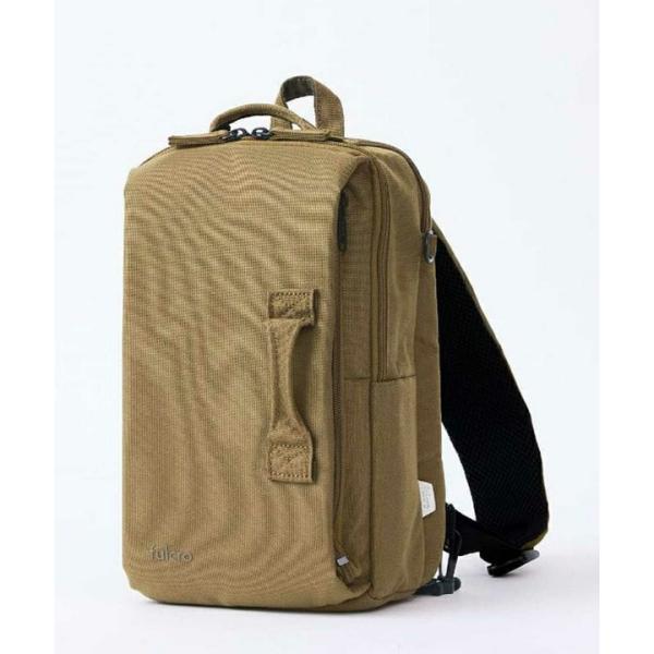 型番：M0853EBG112ブランド：ユニオンステーション商品名：【fulcro】ESSENCEクロスボディスリング 撥水加工カラー：オリーブ/ブラック