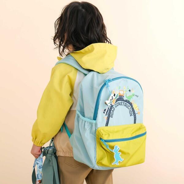 型番：1814-81520ブランド：スラップスリップ商品名：【お揃い】恐竜はたらくくるまワッペンチャーム付き配色ポケットリュック(M~L)カラー：ネイビー/グリーン