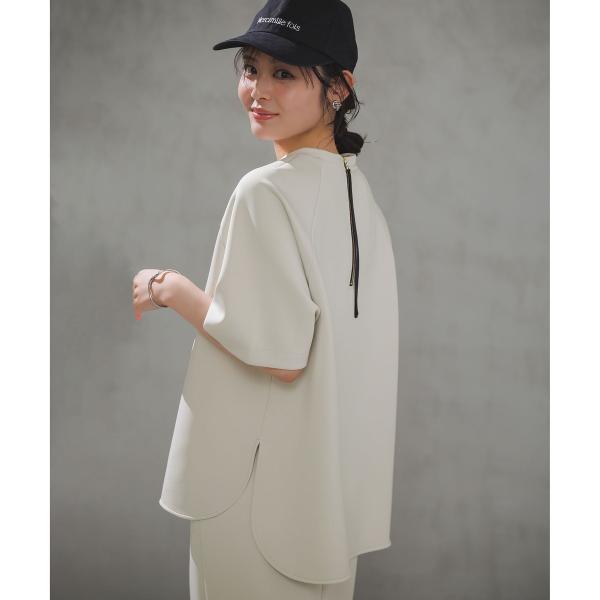 型番：KKUMLM0460ブランド：アンフィーロ商品名：BEAUTY FORM JERSEY light バックZIP プルオーバーカラー：グレージュ/オフ/ブラック/チャコール