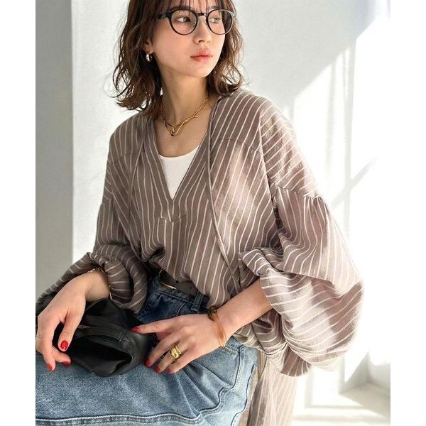 型番：EV1070224ブランド：クラシカルエルフ商品名：【Classical Evon】着回せる、大人の遊び心。前後2waドビーストライプブラウスカラー：モカ/ネイビー/オレンジ