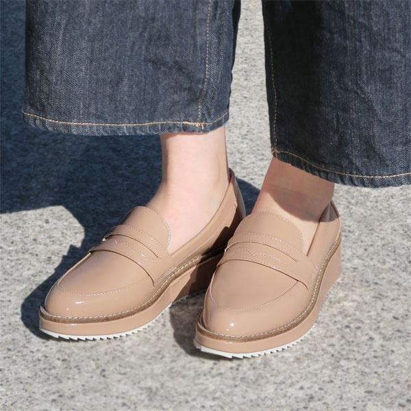 型番：344Bブランド：ミオ ノティス（mio notis）商品名：【MIO NOTIS/ミオノティス】厚底エナメルローファーカラー：ホワイト/ピンク/ホワイトネイビー/ブラック