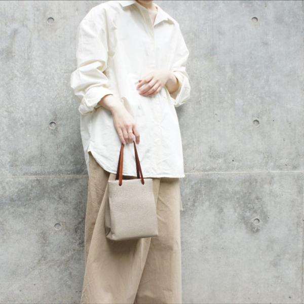 型番：T2596ブランド：タイドウェイ商品名：MONTH ITALY LEATHER SHOPPER TOTEカラー：ブラック/ブルー/ライトブルー/ミント/レッド/オレンジ/ピンク/グリーン/グレー/ベージュ/ホワイト/ライトグリーン