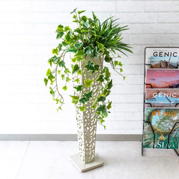 品番：PA461-IR72WH商品サイズ：H約90cm×W約40cm(スタンドサイズ：□15cm/H約74cm)スタンド：アイアンスタンド法人・店舗向けのフェイクフラワースタンド装飾。水やり不要で長期設置に適し、受付・入口・展示場などにおす...