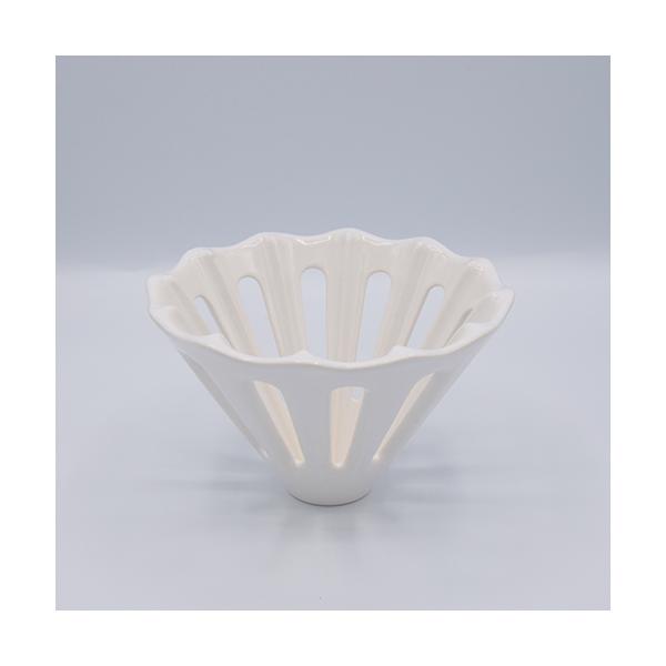 ・サイズ：W13×H8cm・重量：約189g・適応ペーパーフィルター：円錐フィルター01、02サイズ・素材：セラミック・製造国：ウクライナ※食洗器不可