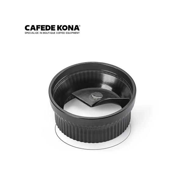 ・サイズ：8.5×8.5×4cm・適応サイズ：開口部直径64-66mのモカポット（CAFE DE KONAトラベラーズモカポット適用）・容量：1-2杯分・重量：59g・素材：食品級合成樹脂・原産国：中国