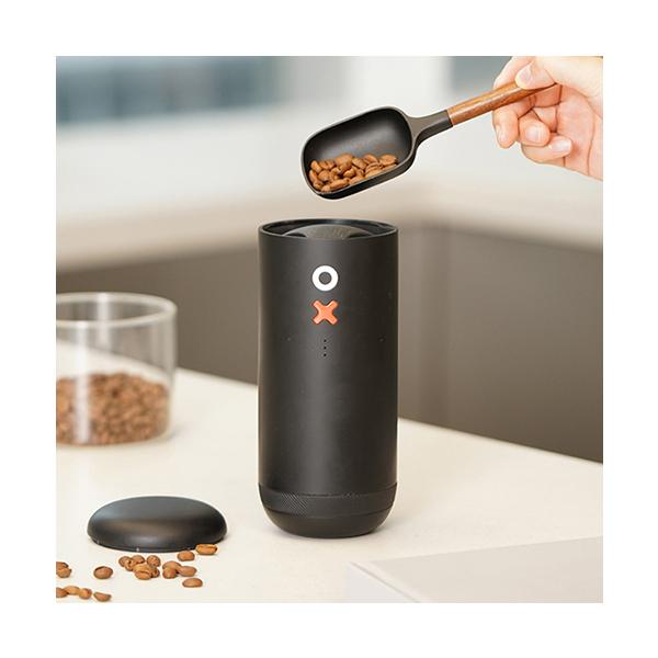 ・サイズ：75×188mm・容量：コーヒー豆：約60gキャッチカップ容量：約40g（1-3杯分）・重量：829g・付属品：Type-C充電ケーブル、ブラシ・素材：アルミニウム、シリコン・製造国：中国・定格電圧：DC 5V・バッテリー：800...