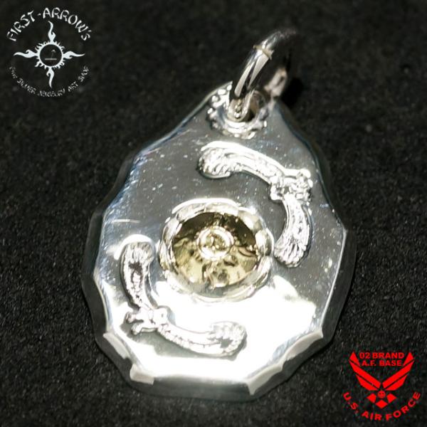 ●商品名ファーストアローズ K18付 EAGLE STUMP WORK 平打ちメタル ペンダントヘッド p-618●キーワード送料無料 代引き手数料無料 メール便対応 アメカジ バイカー ネイティブ インディアン 手彫り ジュエリー アクセ...