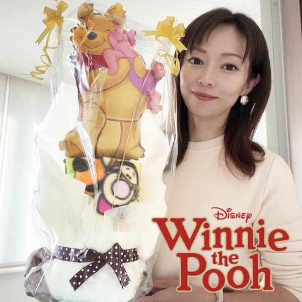 ★もらって嬉しいくまのプーさんブランケット付き！もらって嬉しいおむつのとグッズのセットでくまのプーさんが大好きなママやかわいい赤ちゃんに嬉しい♪かわいく豪華な満足度の高いおむつケーキ★箱からあけた時＆飾っておく時に衛生的にしっかり見てもらえ...