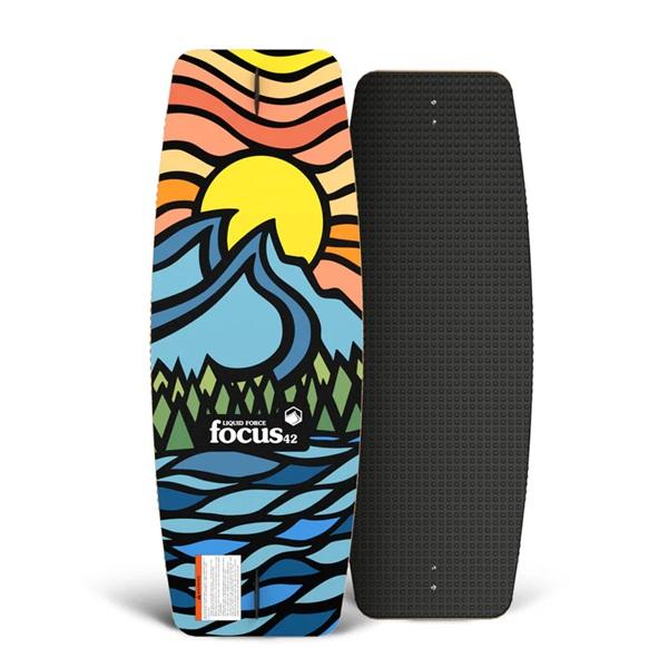 メーカー：2026LIQUIDFORCE<br>品名：FOCUS WAKESKATE<br>■サイズ<br>42<br>■features<br>Single Concave Hu...