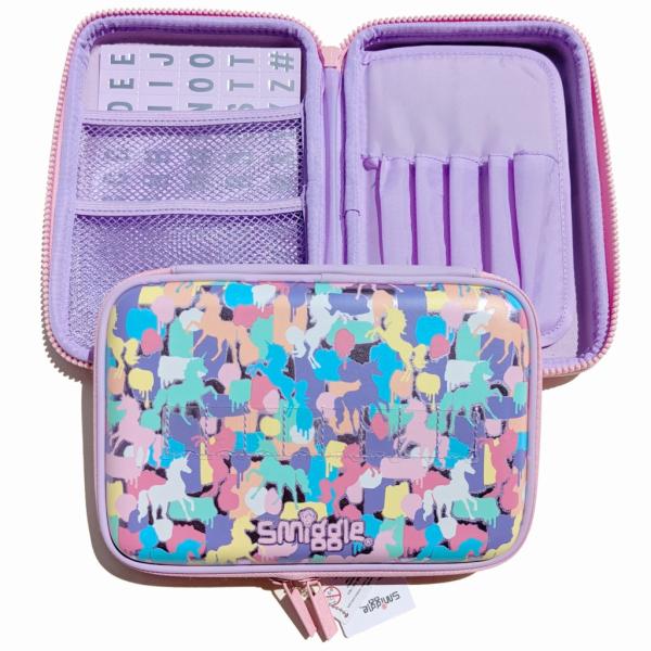 Illusion Hardtop Id Pencil Case　【Lilac 】新品未使用品、タグ付き※送料を抑えるため、見開きにしてメール便用の箱で発送致します。代引、配達日時指定不可。日本未上陸のオーストラリアの大人気ブランド、Smig...