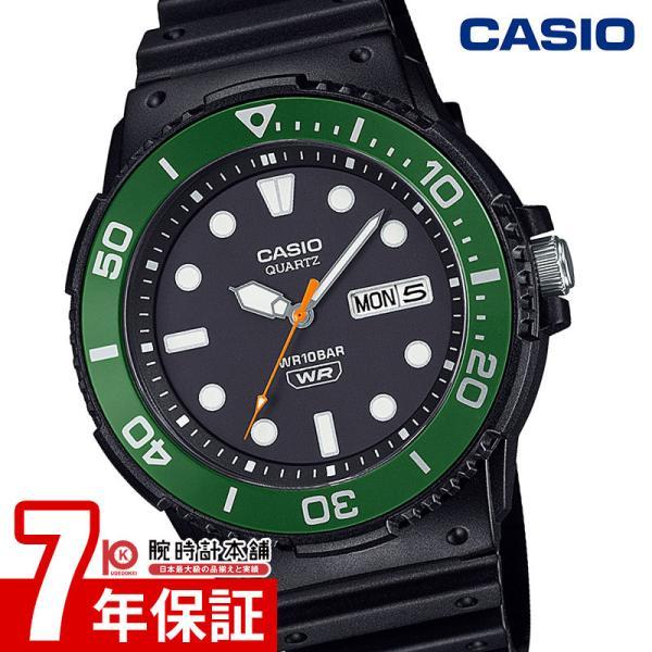 マリンデザインが特徴の、回転ベゼル付きアナログウオッチです。 ベゼル天面に配置されたアルミ素材のリングが、光を反射して輝 き、目を引きます。 12気圧防水、日付・曜日表示等、日常に便利な機能を搭載して います。