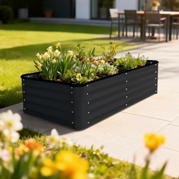 アメリカンスタイルのおしゃれなレイズドベッドです。亜鉛メッキを施しているので丈夫で錆びにくく、長くお楽しみいただけます。底板がなく組み立て簡単。土の表面が高いので水はけがよく根腐れを防ぎます。寄せ植えや家庭菜園にお勧めです。 サイズ（約）：...