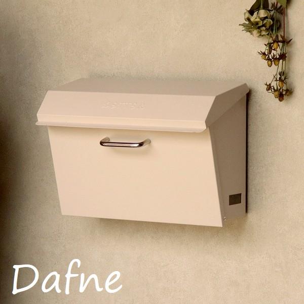 メーカー：MOJYU（モジュ）サイズ（約）：幅39.2×奥行19×高さ27.7cm投函口/幅35.0×奥行3.5cm 取出口/幅34.4×奥行8.7×高さ17.2cm重量（約）：3.4kg鍵タイプ：シリンダー錠取り付け方法：壁掛け素材：金属...